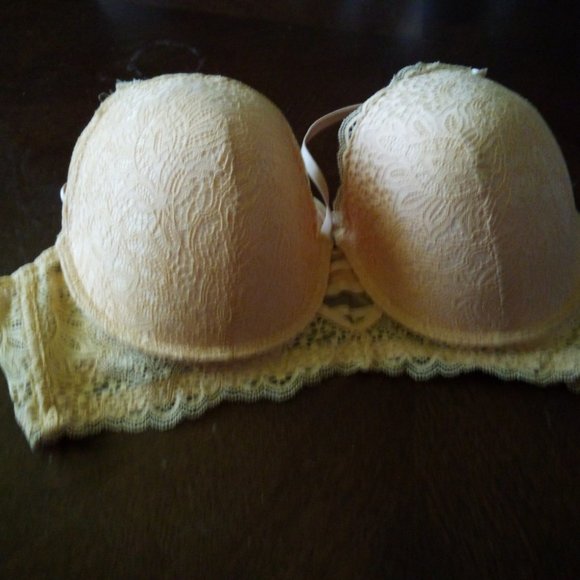 Cato | Intimates & Sleepwear | Yellow Padded Bra Size 44d | Poshmark